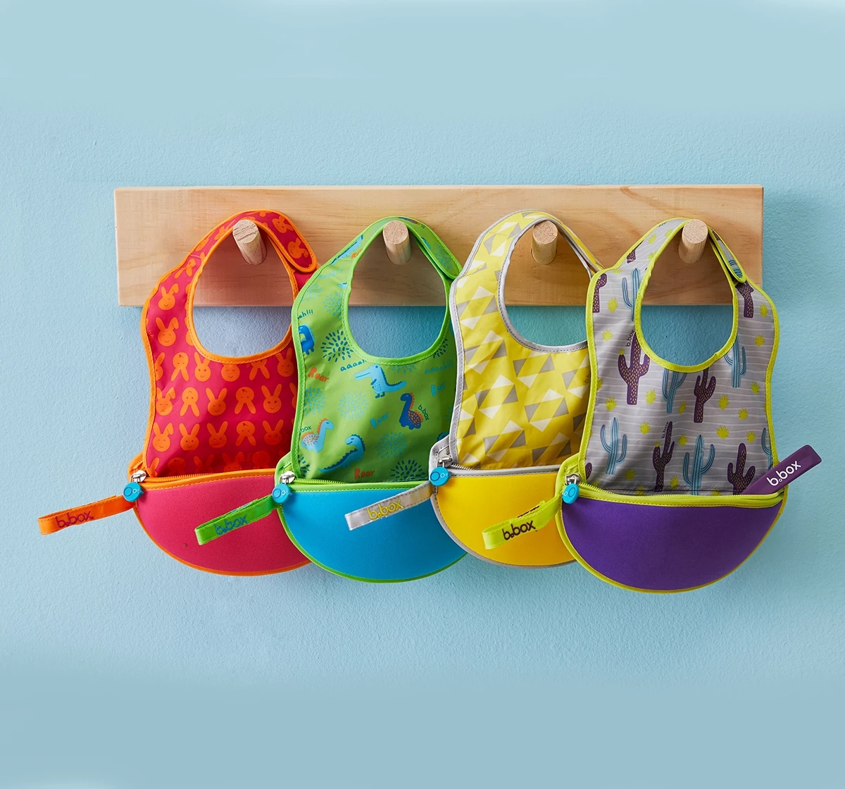 b.box Travel Bib & Flexible Soft Bite Spoon Set Blue 18M+