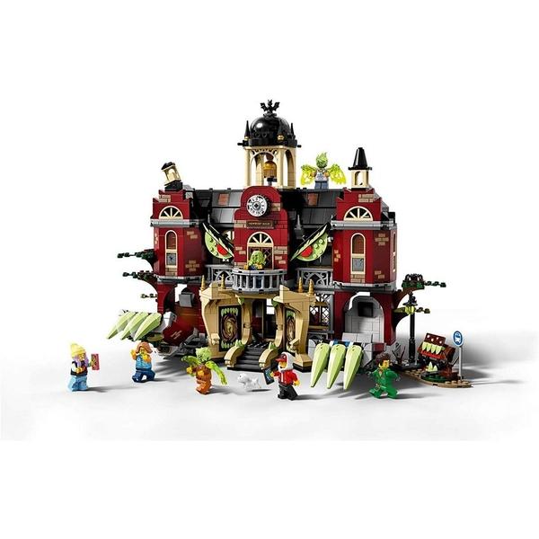 Lego Hidden Side 70425 Newbury Haunted High School