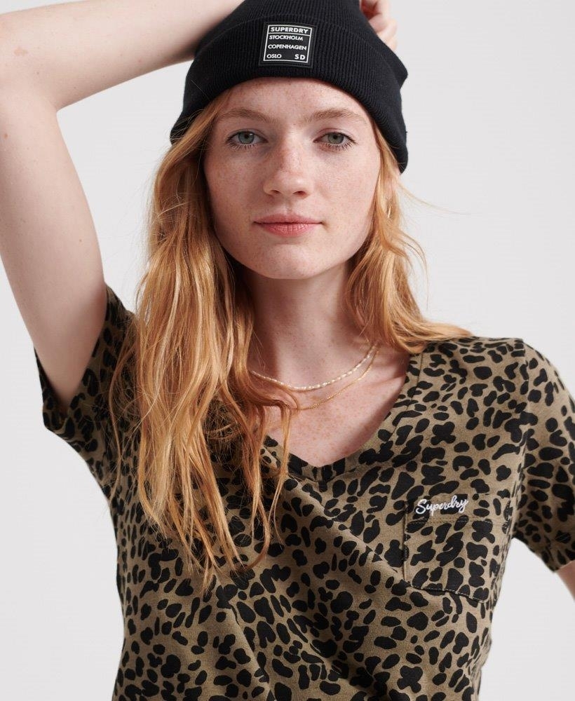 OL ESSENTIAL VEE TEE